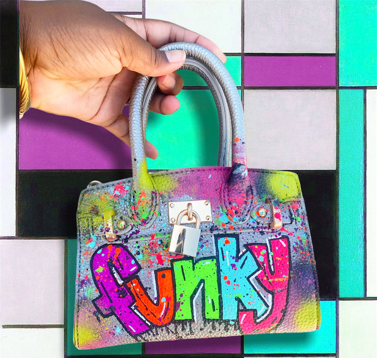 HANDBAGS – Don't Get Funky